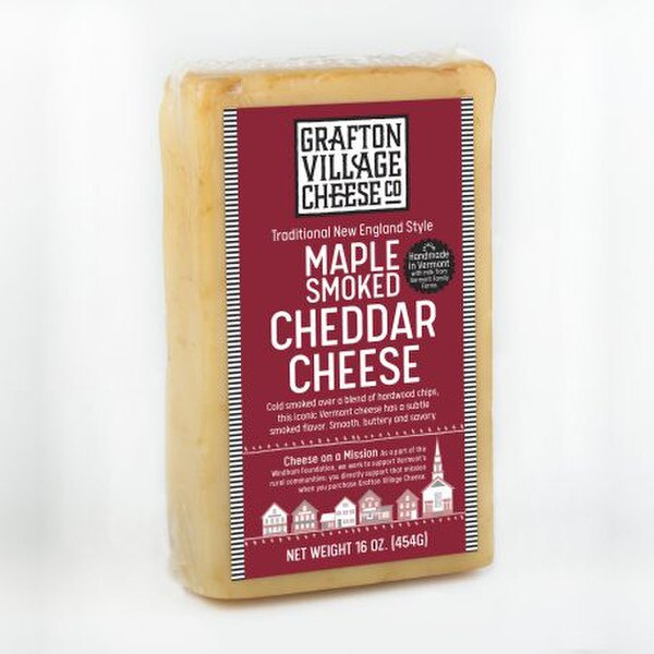 Grafton Village Cheese / Maple Smoked Cheddar / Case, 6 x 1# retail packs