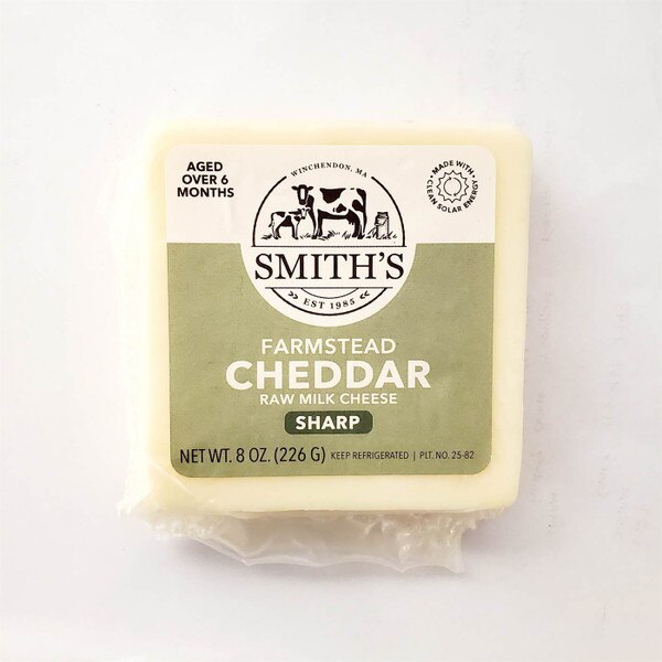 Smith's Country Cheese / Cheddar, Sharp / Case, 12 x ~8oz